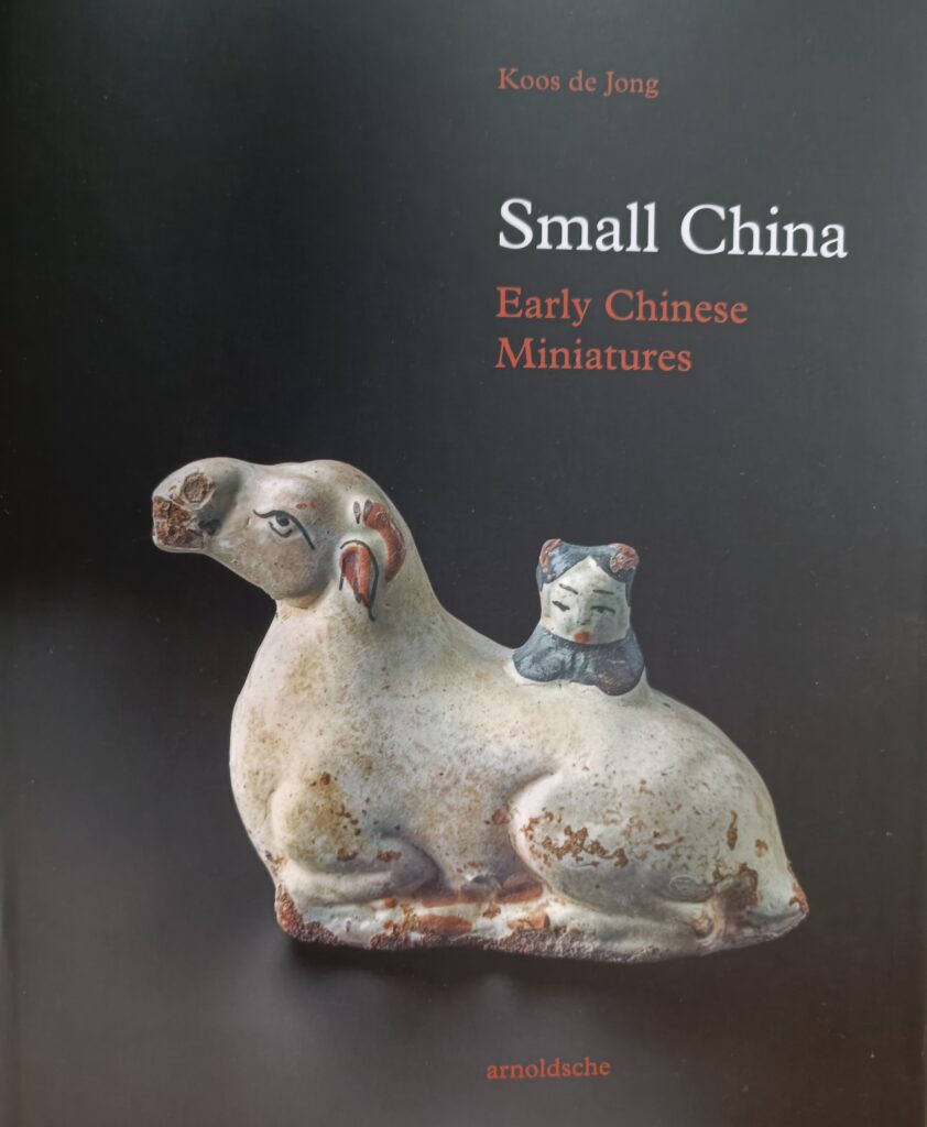 Small China: Early Chinese Miniatures – 大業藝術書店 Tai Yip Art Bookshop